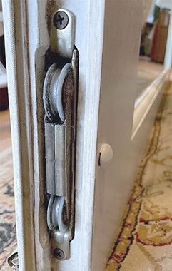 How to replace a sliding glass door roller : SWISCO.com