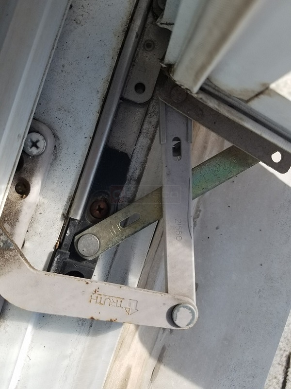 Split arm operator : SWISCO.com