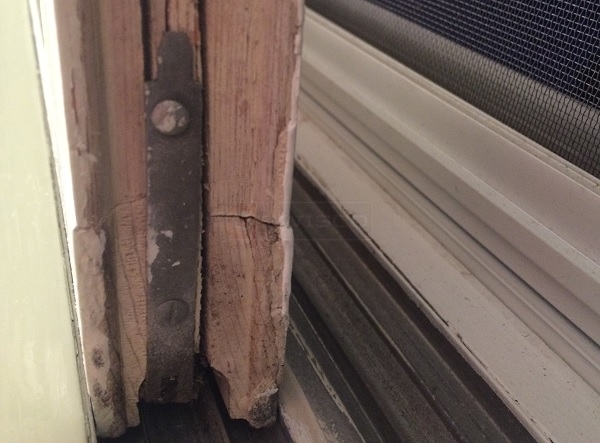 Window balance bracket : SWISCO.com