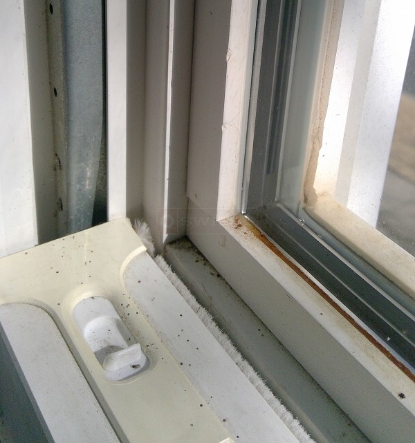 window attachmentconnector : SWISCO.com