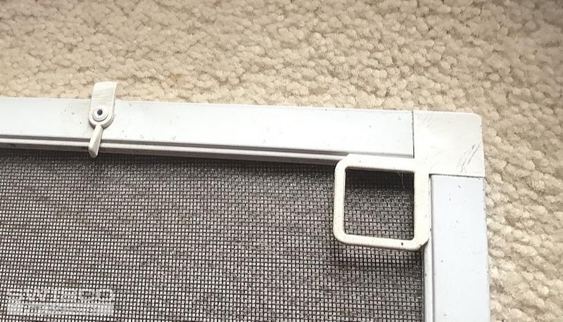 Purchase clips for screens : SWISCO.com