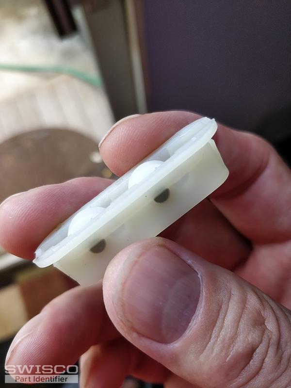 IWC positive action vinyl window latch : SWISCO.com