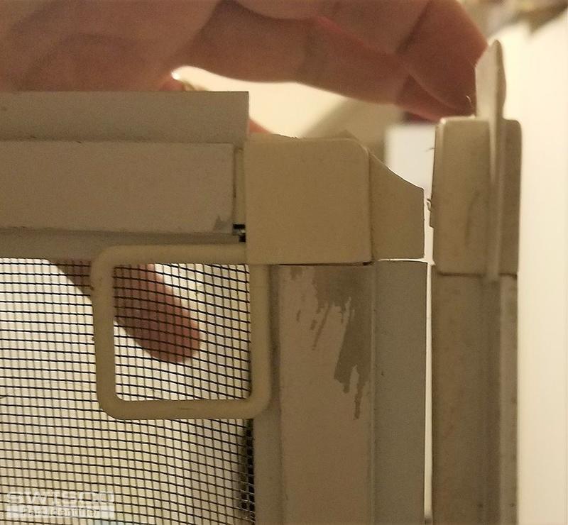 Screen Insert Corner With Pull : SWISCO.com