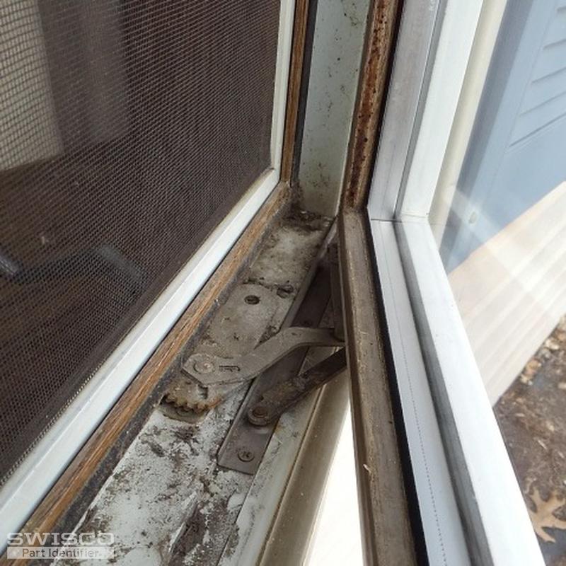 Casement bay window left side crank out Great Lakes window : SWISCO.com