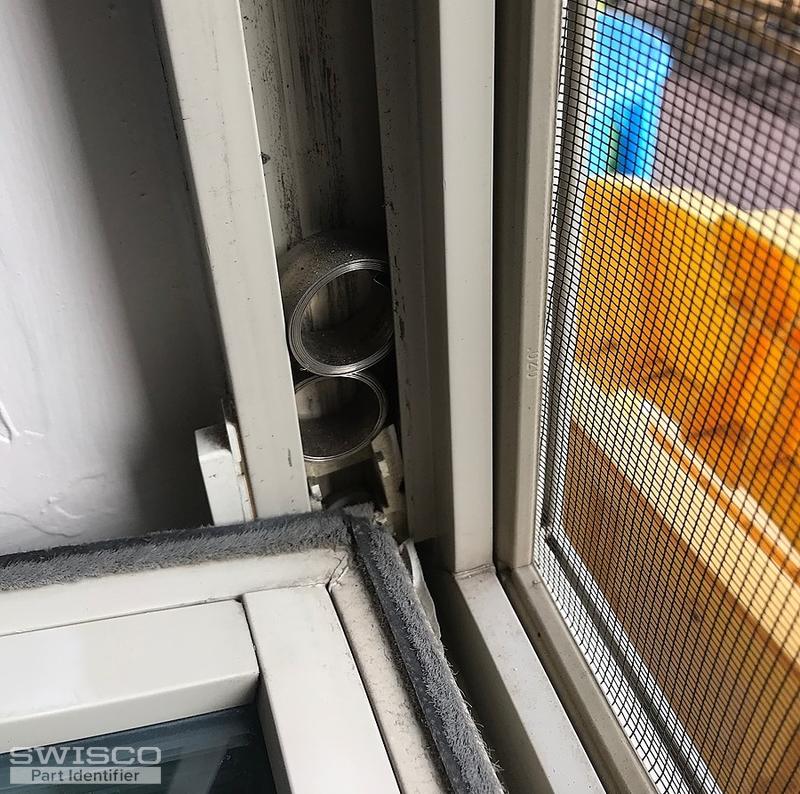 Window does not stay open : SWISCO.com