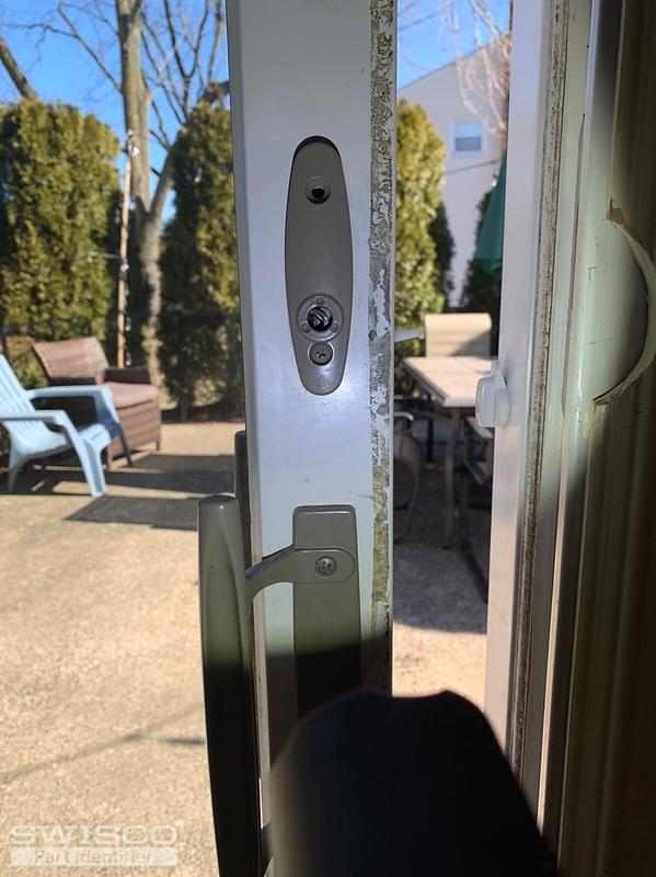 Patio sliding door flipping lock. ANDERSON 2565507 : SWISCO.com