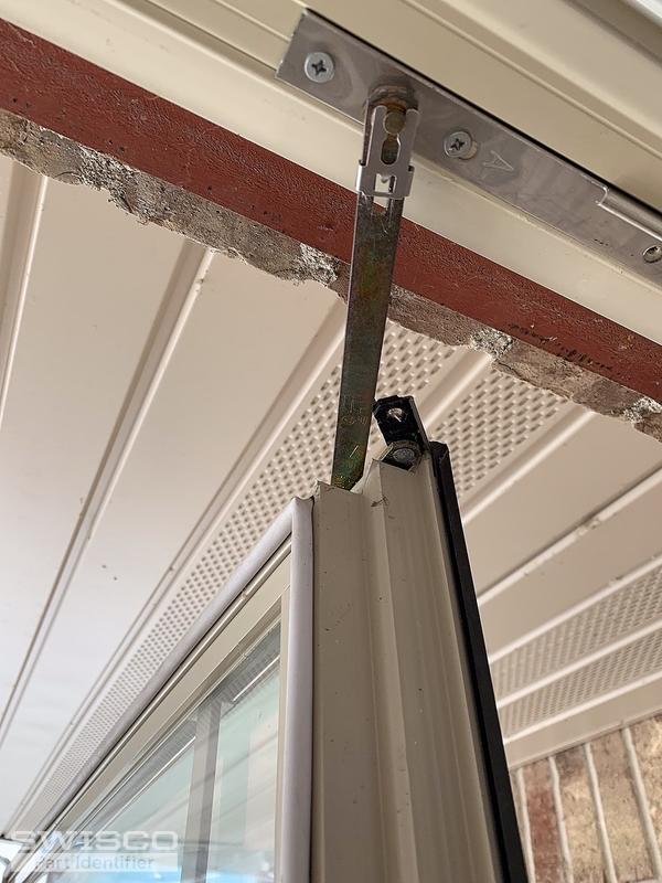 Top hinge on Silverline casement window : SWISCO.com