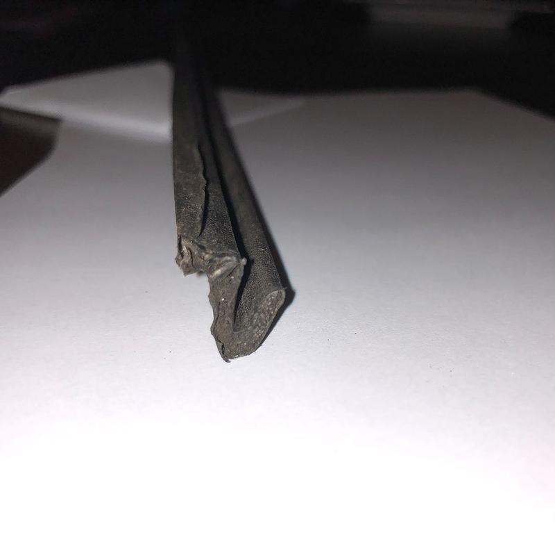 Lower window sash insulating gaskets. : SWISCO.com