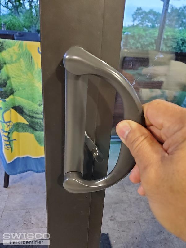 Interlock door handle : SWISCO.com