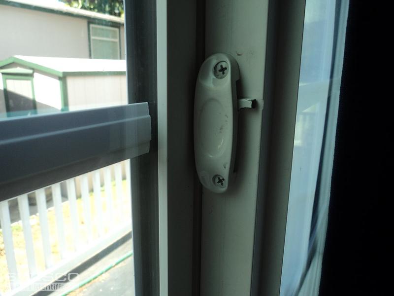 window locking mechanism : SWISCO.com