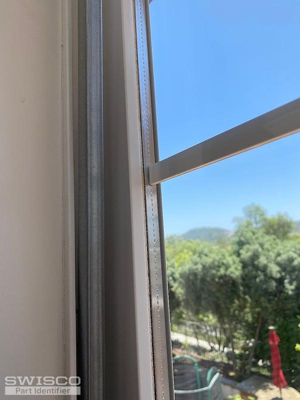 Window side rails : SWISCO.com