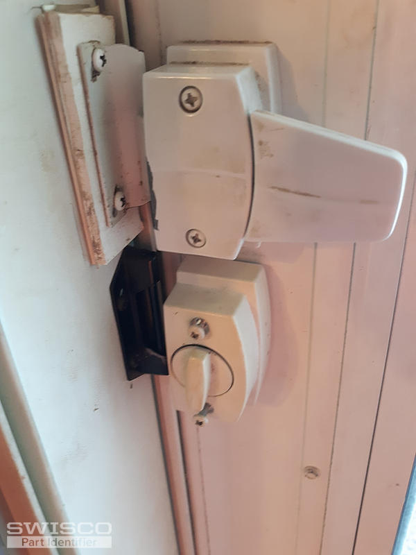 Looking for this thumb turn dead bolt Pella brand : SWISCO.com