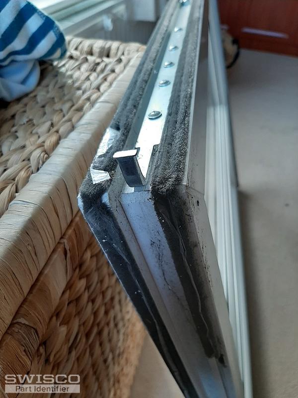 Pivot shoe for sash windows : SWISCO.com