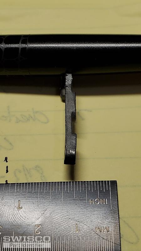 Storm window tilt corner keys : SWISCO.com