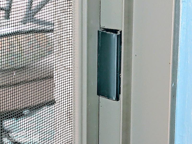 Plastic wedge that holds screens against framing : SWISCO.com