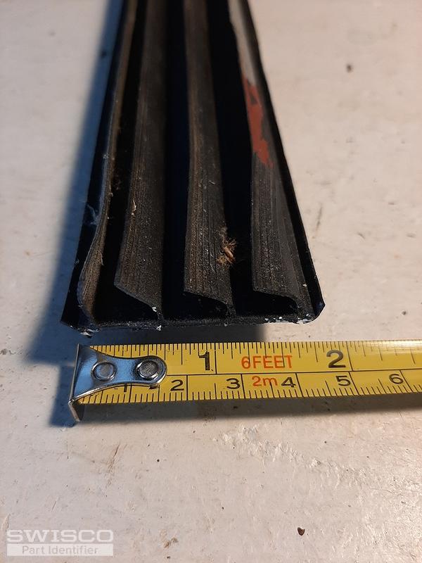 Exterior under door seal snap in style : SWISCO.com