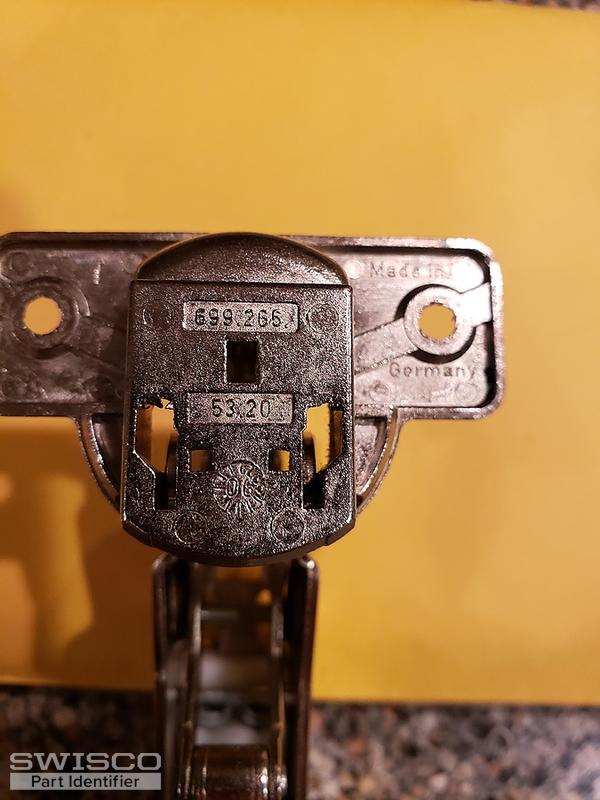 Wellborn corner cabinet : SWISCO.com