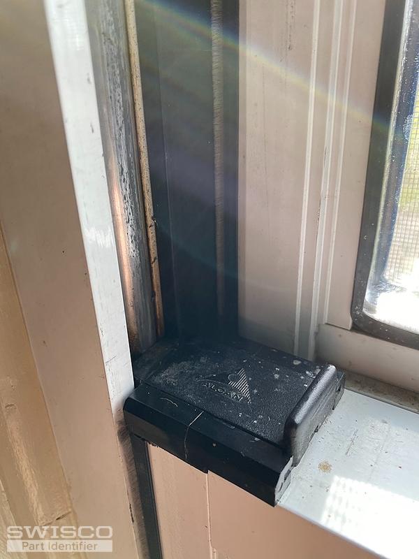 Tilt latch for Alcan window : SWISCO.com