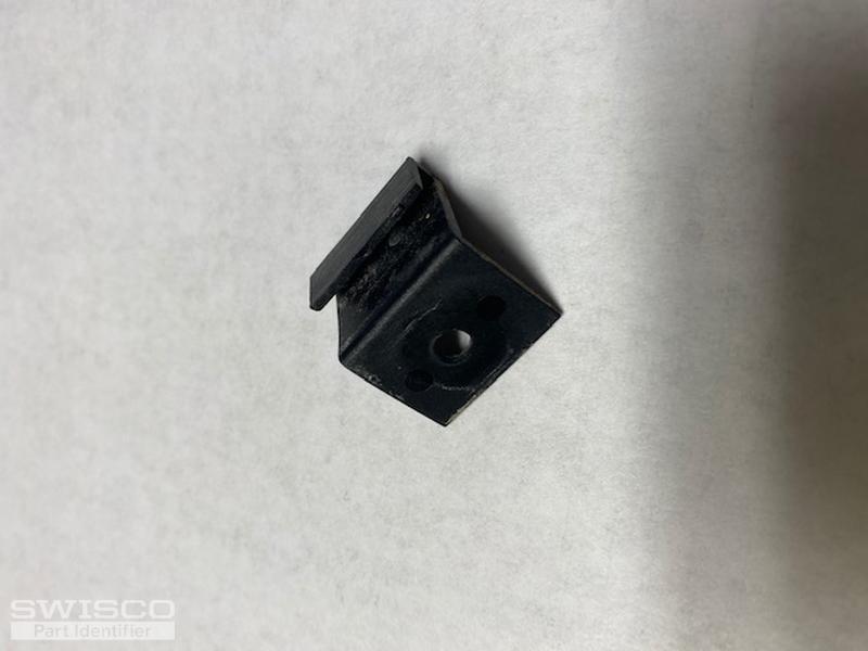 Clip in bottom of alenco aluminum window : SWISCO.com