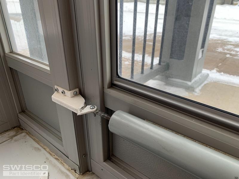 Door bracket : SWISCO.com