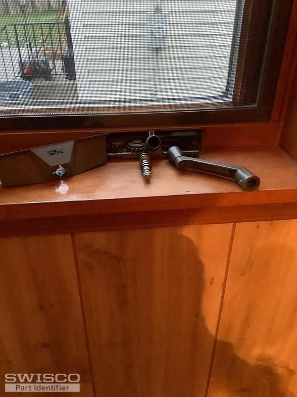 Broken Casement window operator : SWISCO.com
