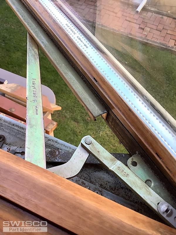Broken Casement window operator : SWISCO.com