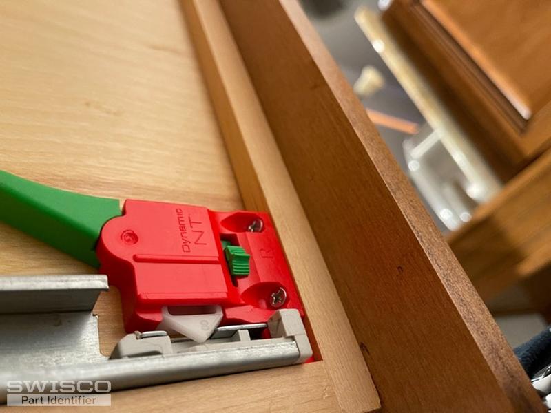 Grass Dynamic NT Drawer Clip (R) : SWISCO.com