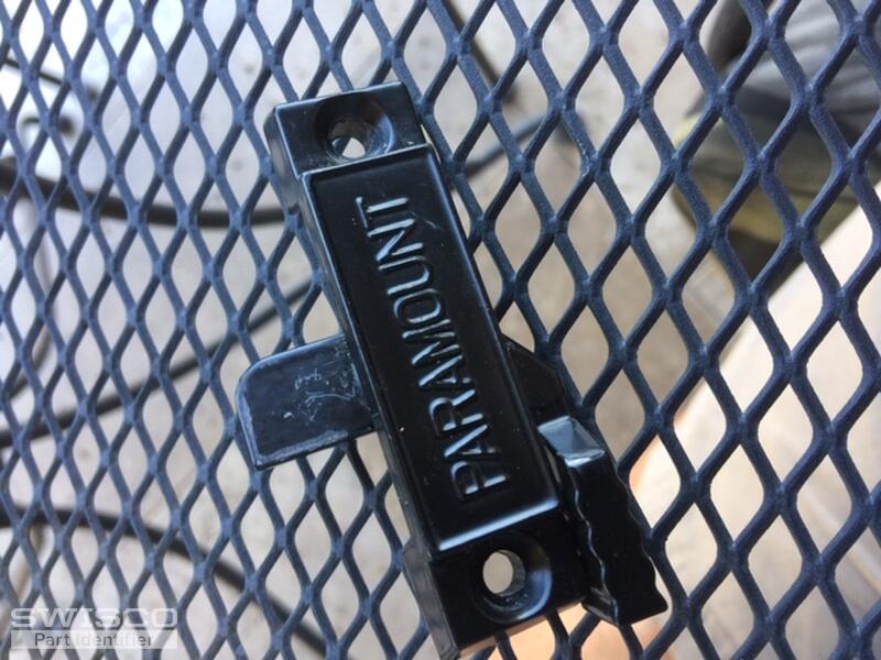 Paramount Brand latch on horizontally sliding windows : SWISCO.com