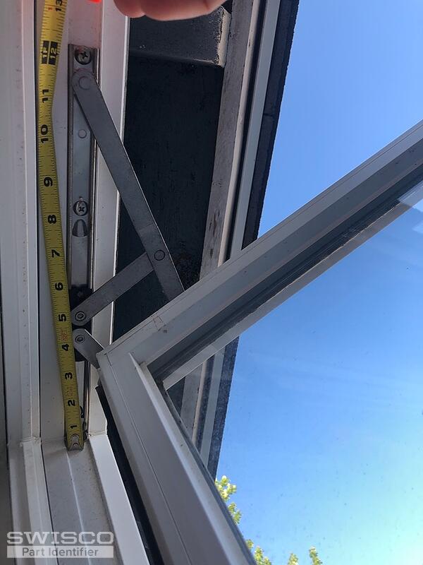 Replace window bracket : SWISCO.com
