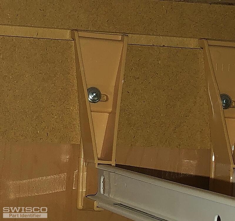 Rear slider hanging bracket : SWISCO.com