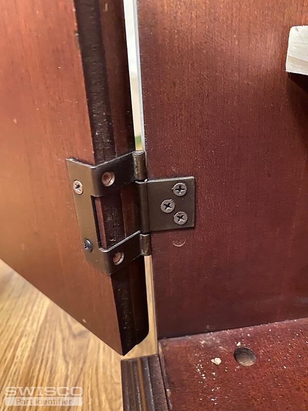 Need replacement 3613151 hinges : SWISCO.com