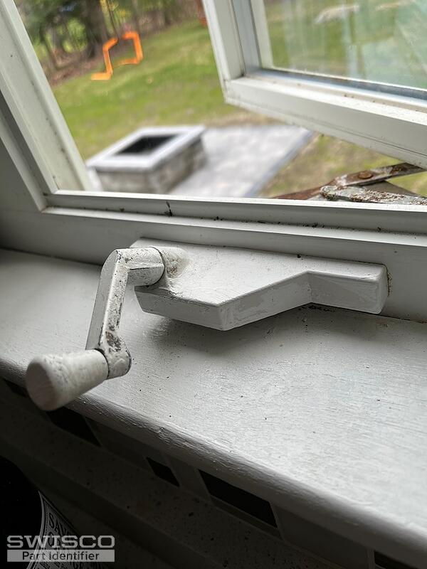 Casement windows closing mechanism replacement : SWISCO.com