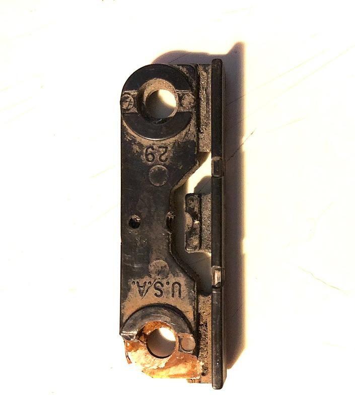 looking for a replacement hinge shoe : SWISCO.com