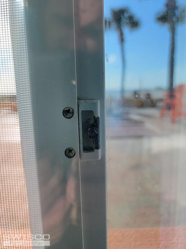 PGT vinyl impact window : SWISCO.com