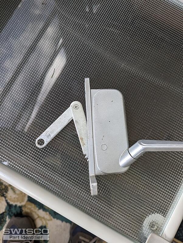 Awning crank arm connects to linkage? : SWISCO.com