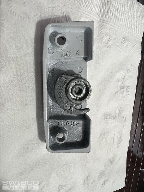 Silver line window lock 8300-02 : SWISCO.com
