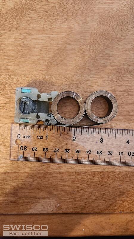 Pivot shoe sash carrier for a dual spring window : SWISCO.com