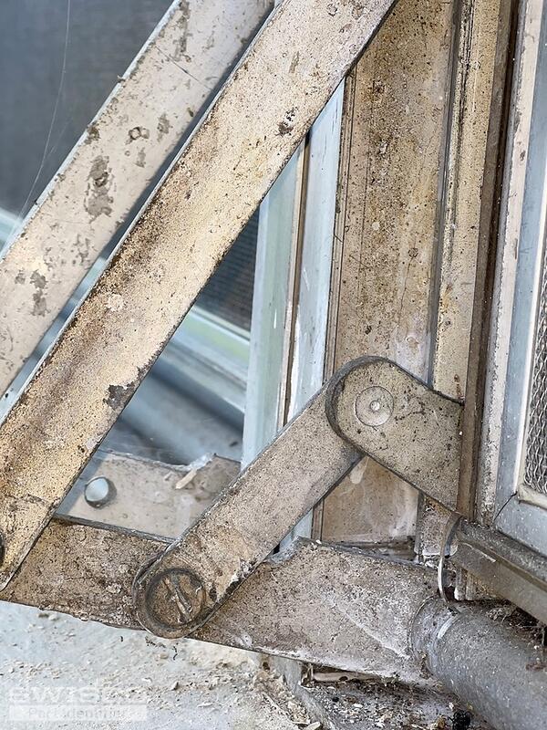 Awning window - middle mullion? : SWISCO.com