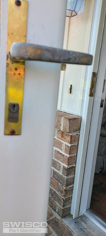 Larson storm door lock : SWISCO.com