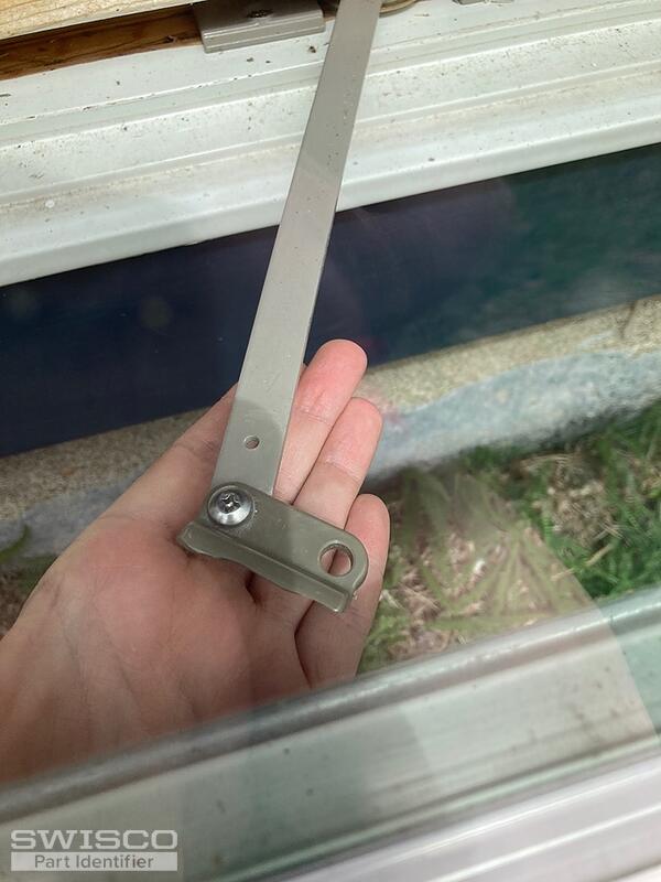 Broken bracket : SWISCO.com