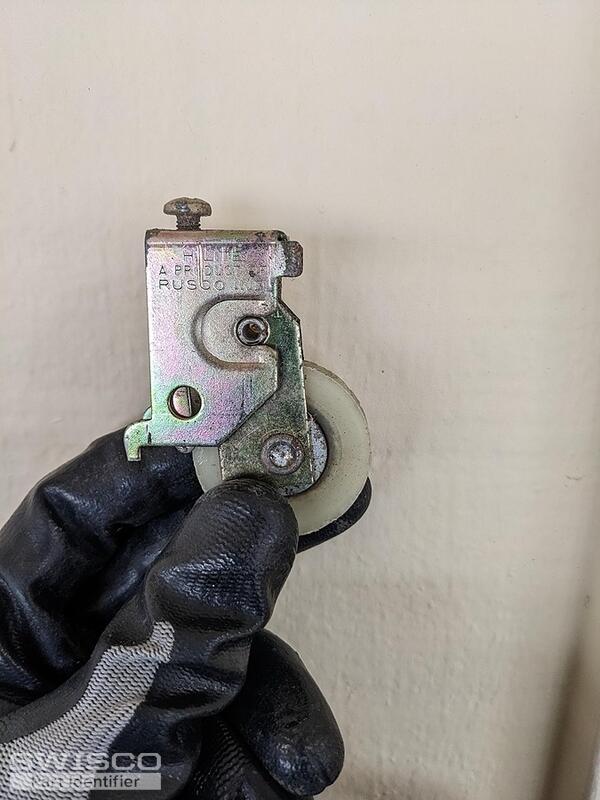 Old sliding door from late 60's or early 70's : SWISCO.com