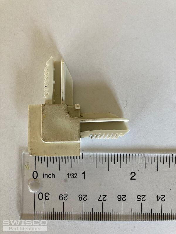 Screen corner with flange : SWISCO.com