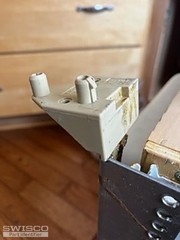 Need Id For Merillat Bracket Replacement : SWISCO.com