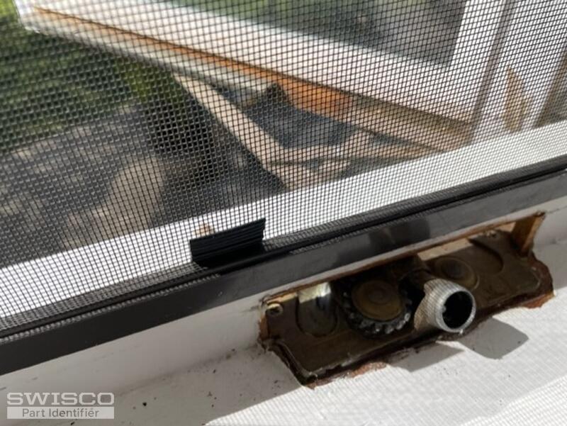 Window crank marked TRUTH : SWISCO.com