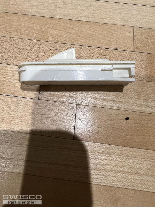 Northwind three series double hung window- tilt latches : SWISCO.com