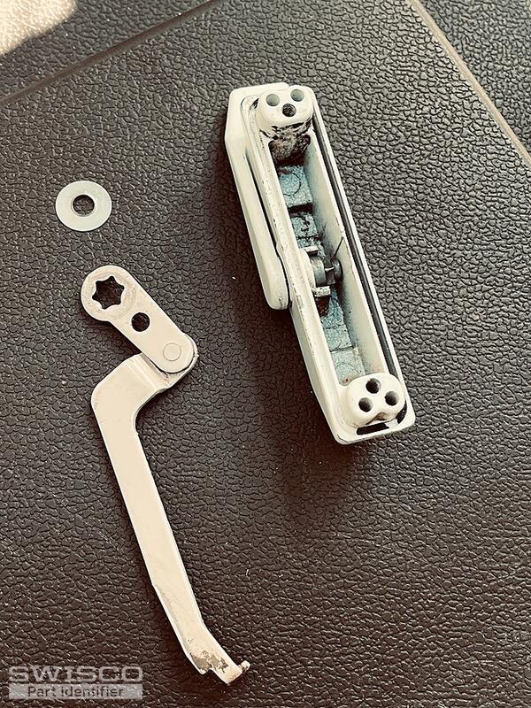 Harvey Casement Window Lock - Window manufactured 11/99 : SWISCO.com