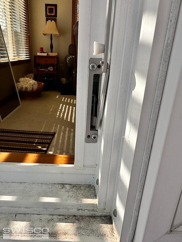 Casement window lock replacement : SWISCO.com