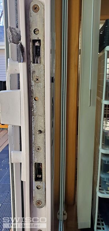 Patio door handles key lock on exterior and manual lock interior ...