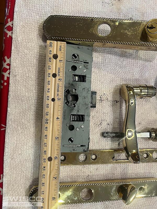 Storm Door Lock : SWISCO.com