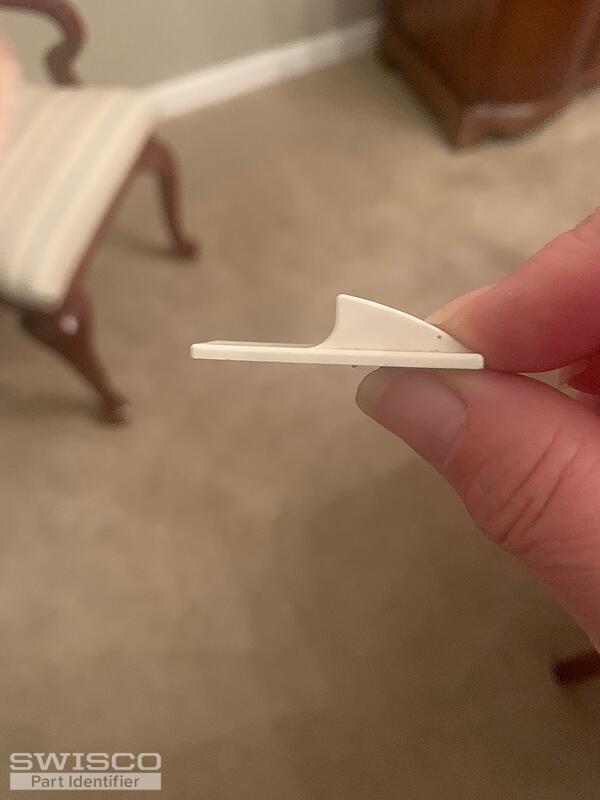 Broken latches : SWISCO.com